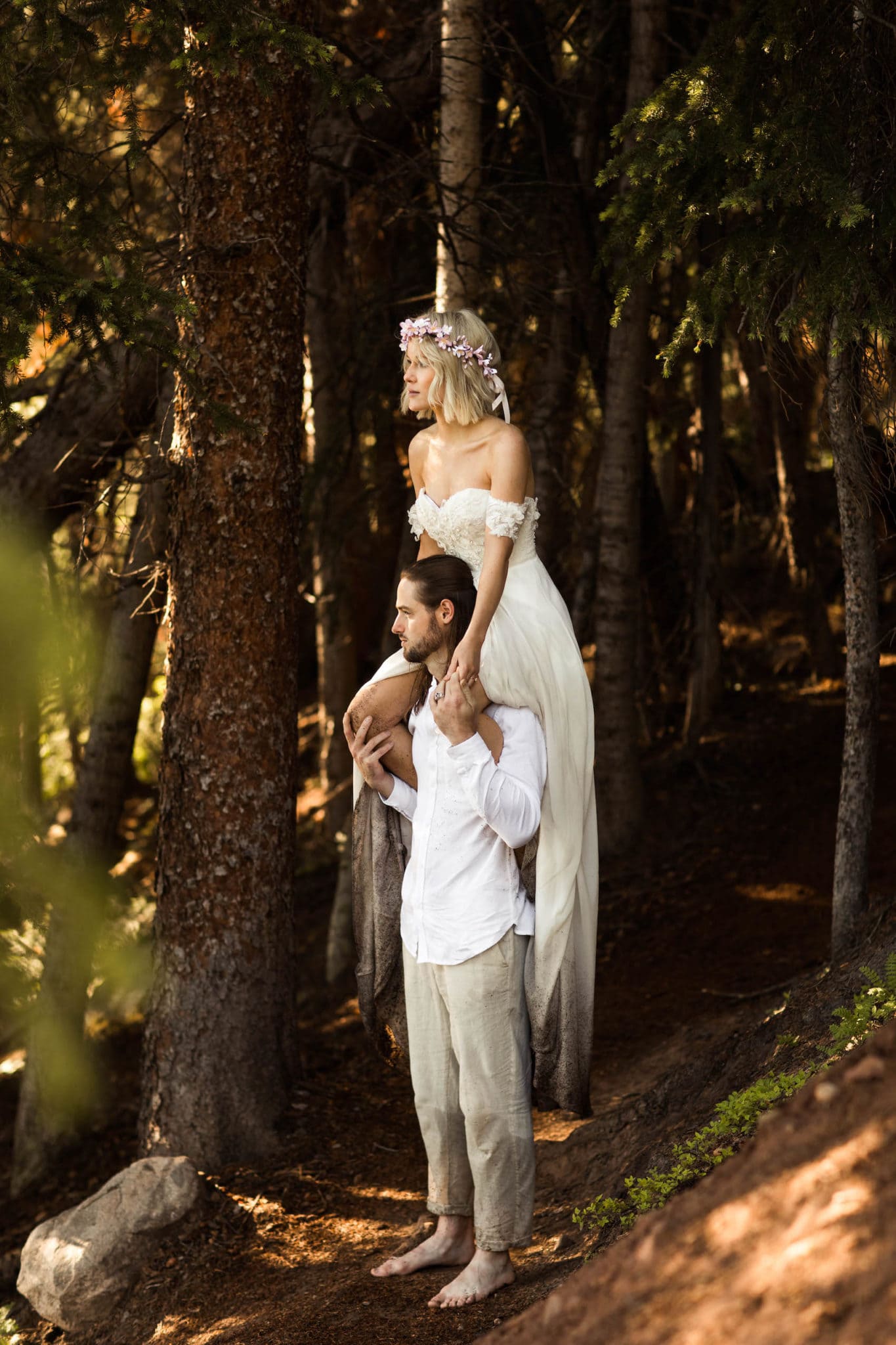 Elopement Dresses Guide + The Best Gowns for Every Season and Style