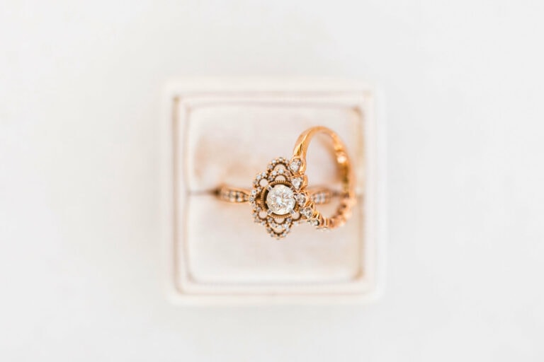 17 Most Unique Wedding Ring Box Designs for Your Engagement